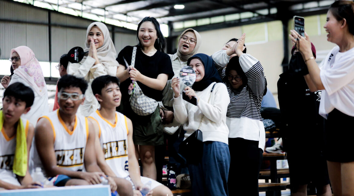 Cheerleaders tim siapa nih? – Pesta Basket Mania